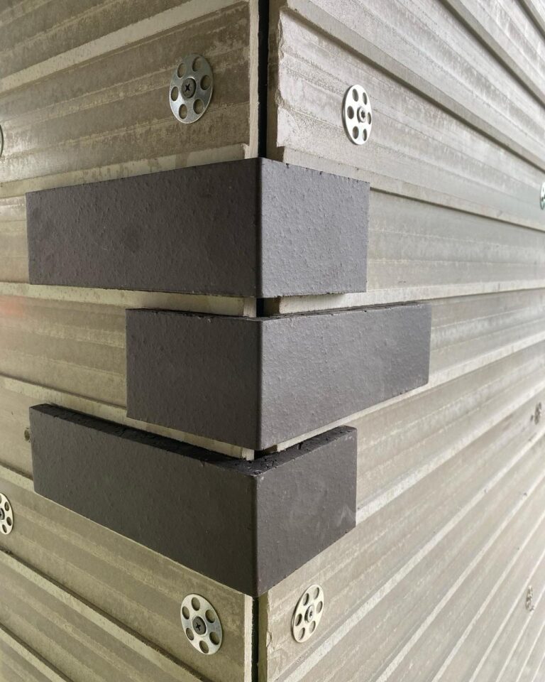 Brick Slip cladding panel tracking system